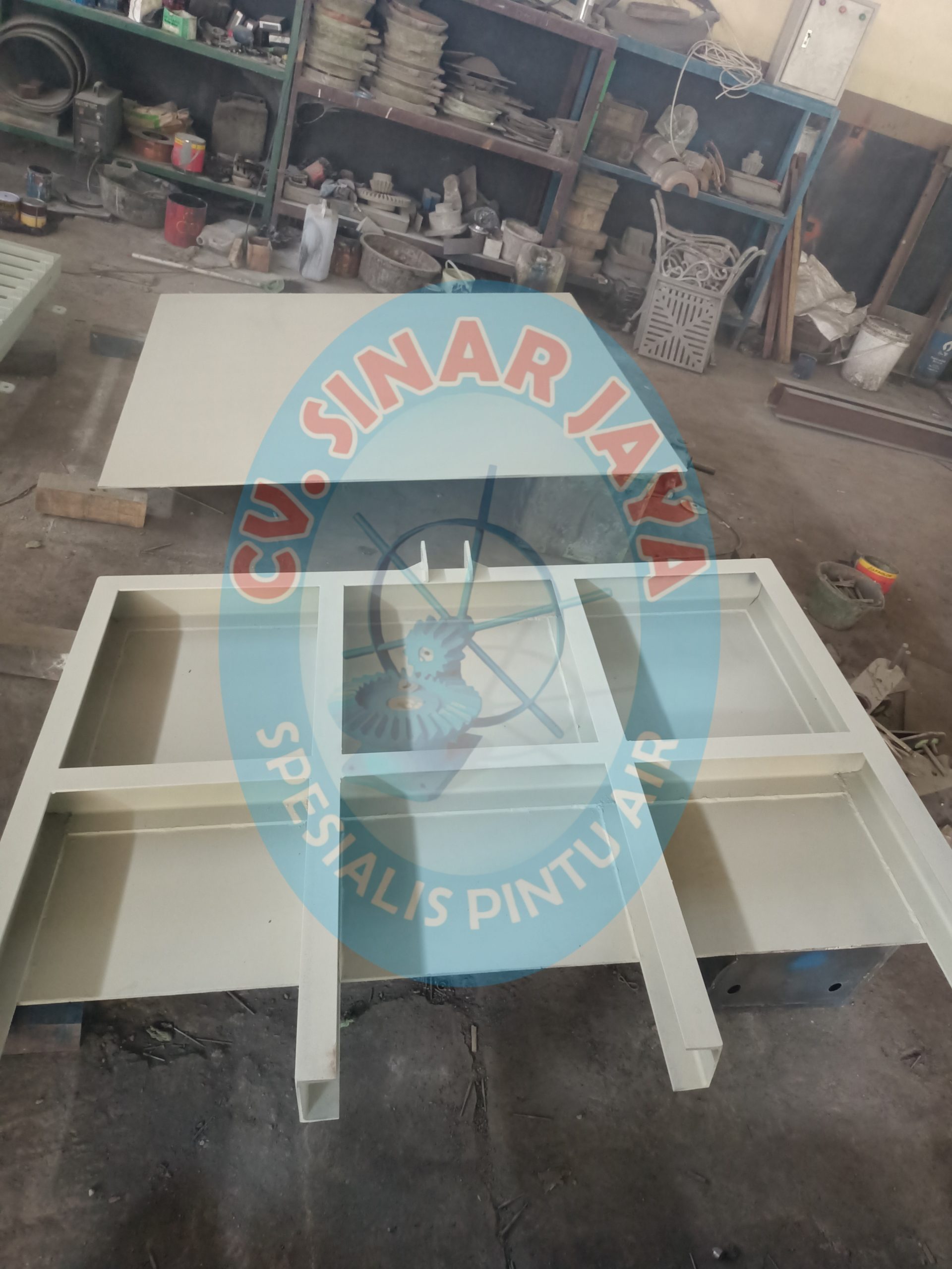 2 Set Trash Rack dan Daun Pintu Untuk Kota Madiun - Spesialis Pintu Air